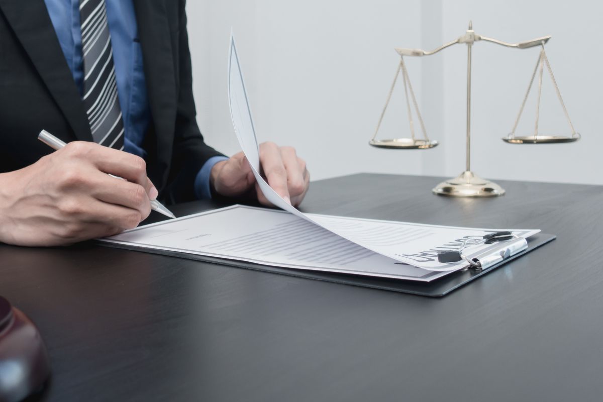 Expungements of Criminal Records | Immigration Assist